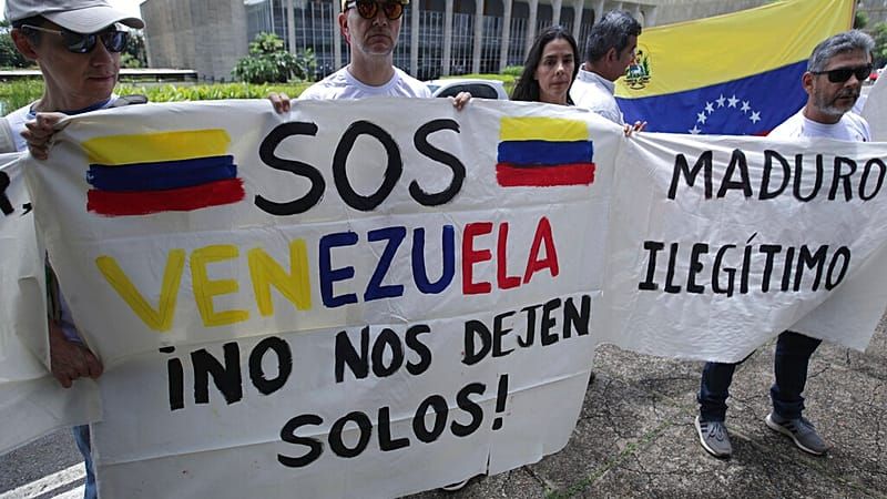 Venezuelan bolívar–dollar rate jumps to nearly 480% as…