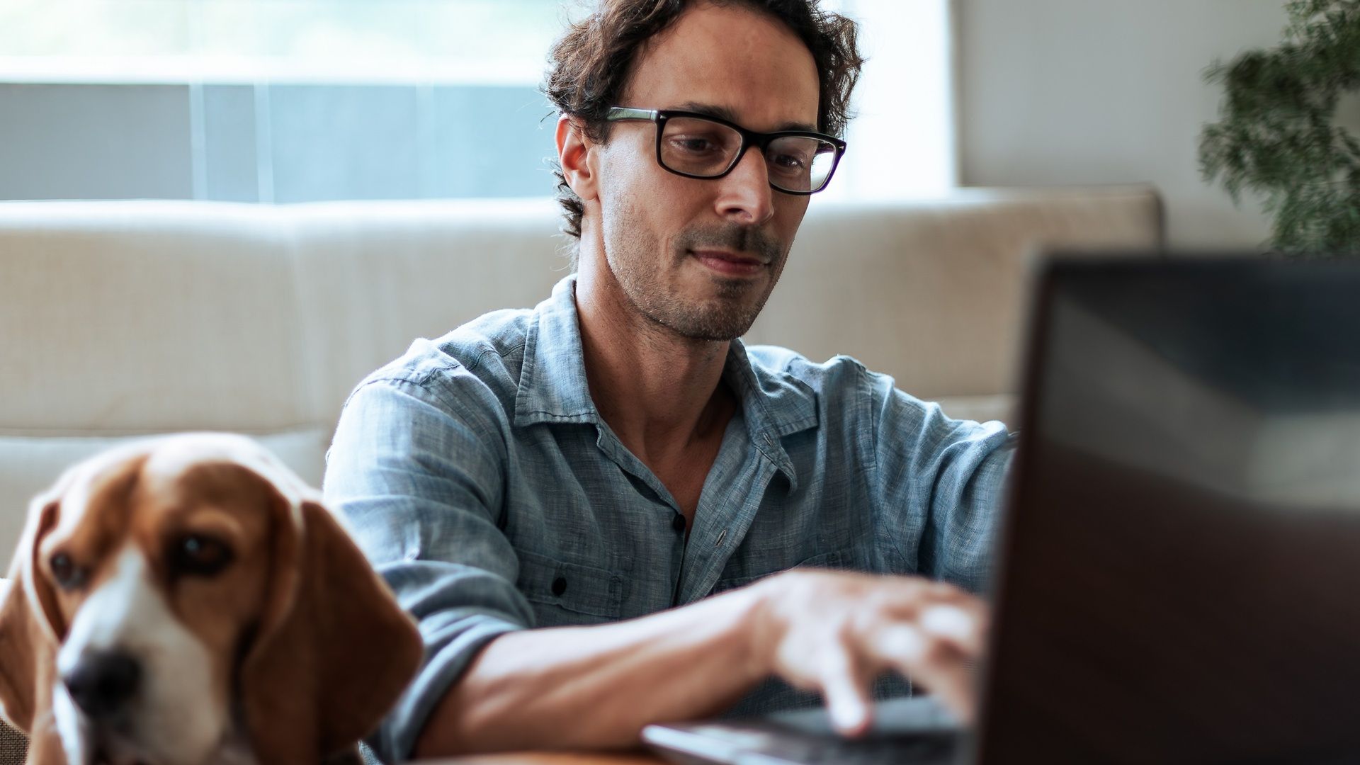 Experts Predict the Best Side Gigs To Get Rich Quick…