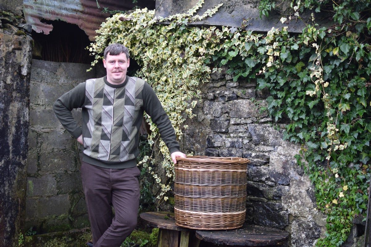 Irish basket weaver takes craft to Glastonbury and…
