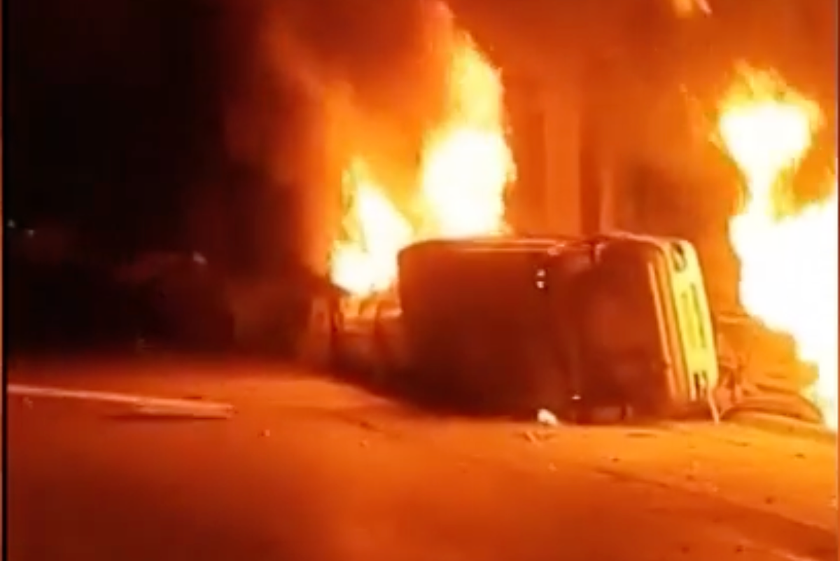 Eyewitness video shows cars burning in Iran protests