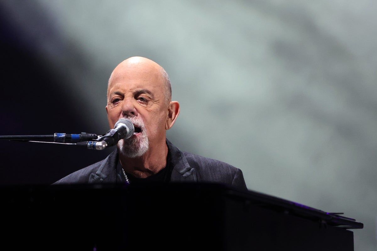 Billy Joel surprises fans with showstopping first…