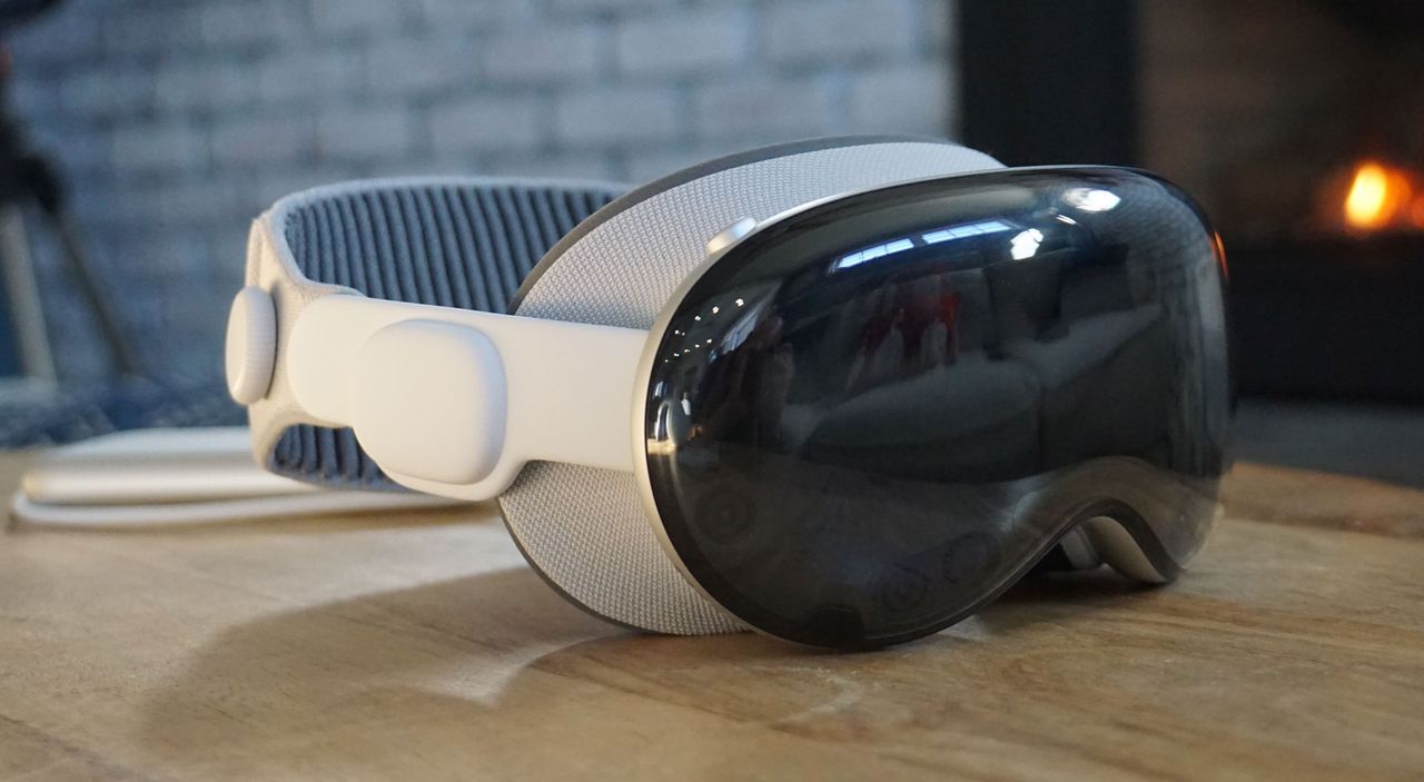 It looks like the end is coming for the Apple Vision…