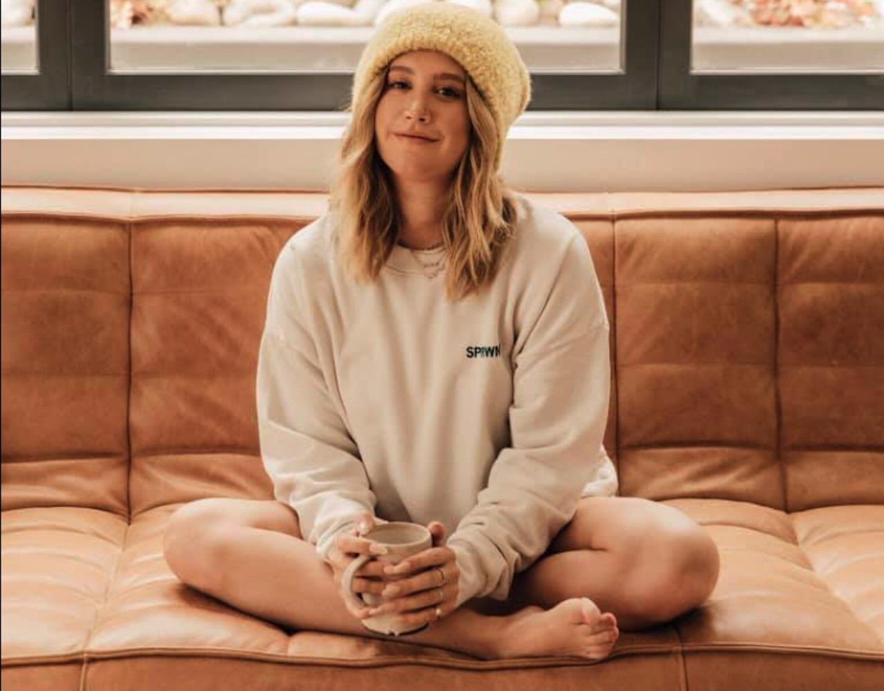 Ashley Tisdale Calls Former 'Mom Group' With Hillary…