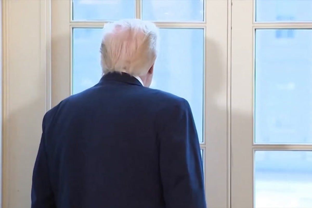 Donald Trump suddenly interrupts meeting to stare at…