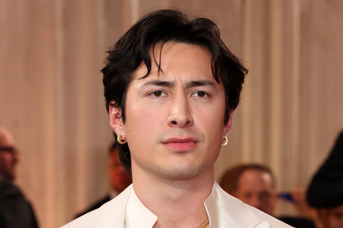 Heated Rivalry star drops explicit NSFW comment in…