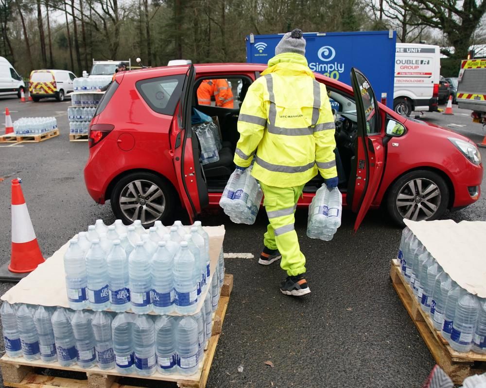 Major incident declared as 30,000 homes left without…