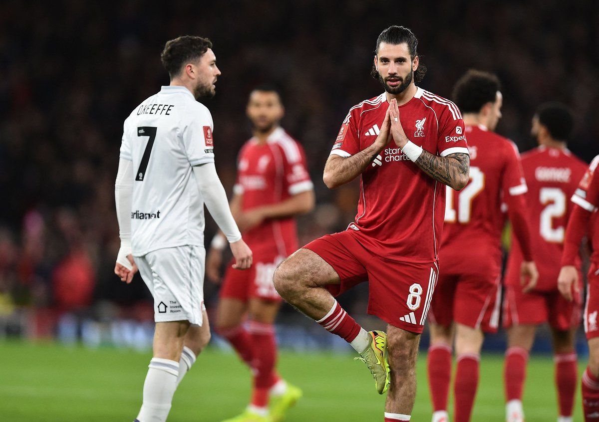 Liverpool vs Barnsley LIVE: FA Cup latest score, match…