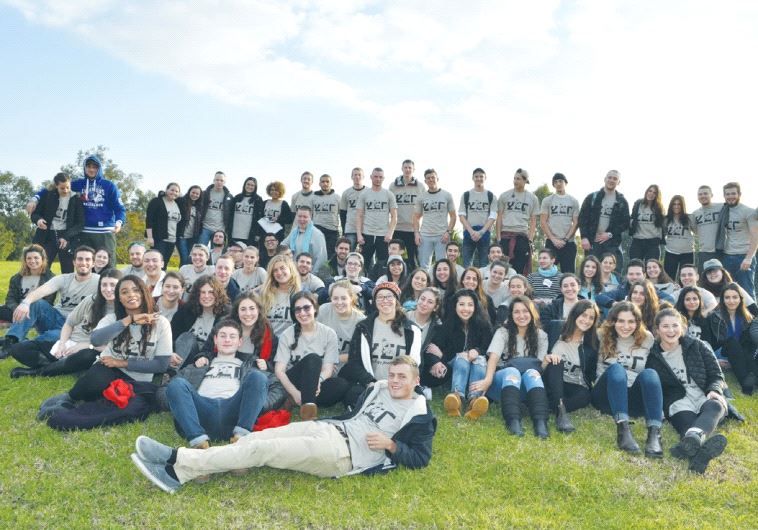 100 lone soldiers in Garin Tzabar program begin their…