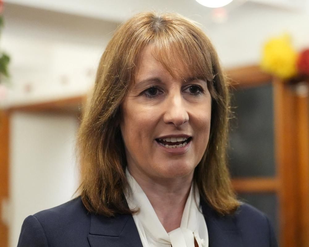 Rachel Reeves ‘pretty relaxed’ about what form of…