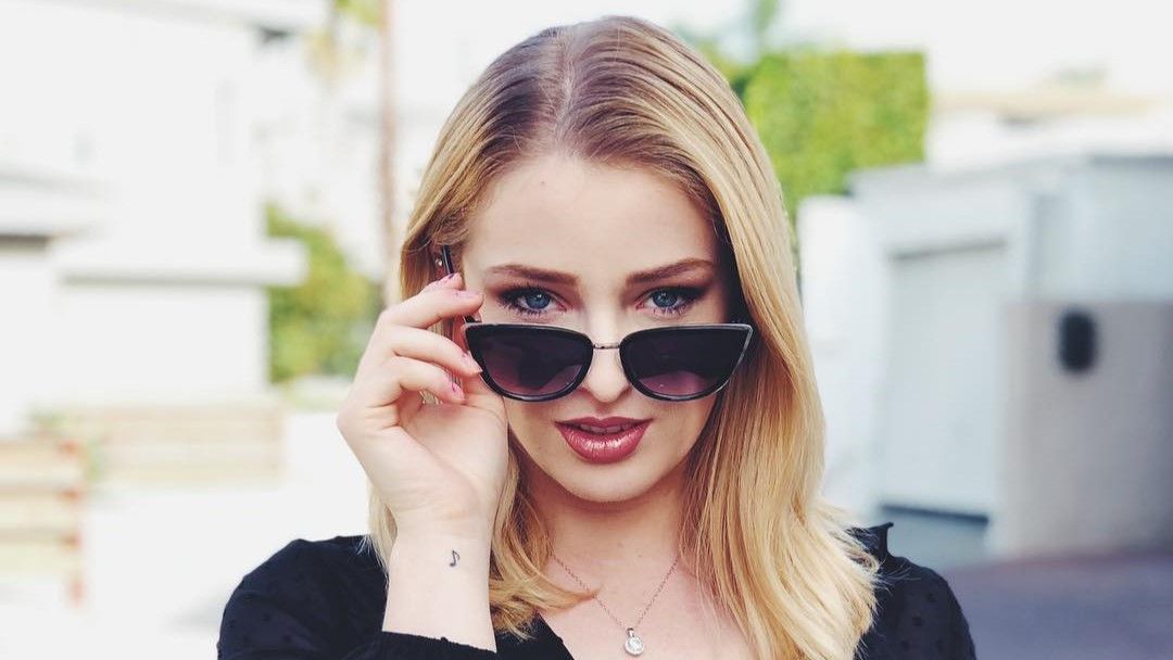 10 Photos of Sabrina Von B: Viral Evil Queen Reveals…