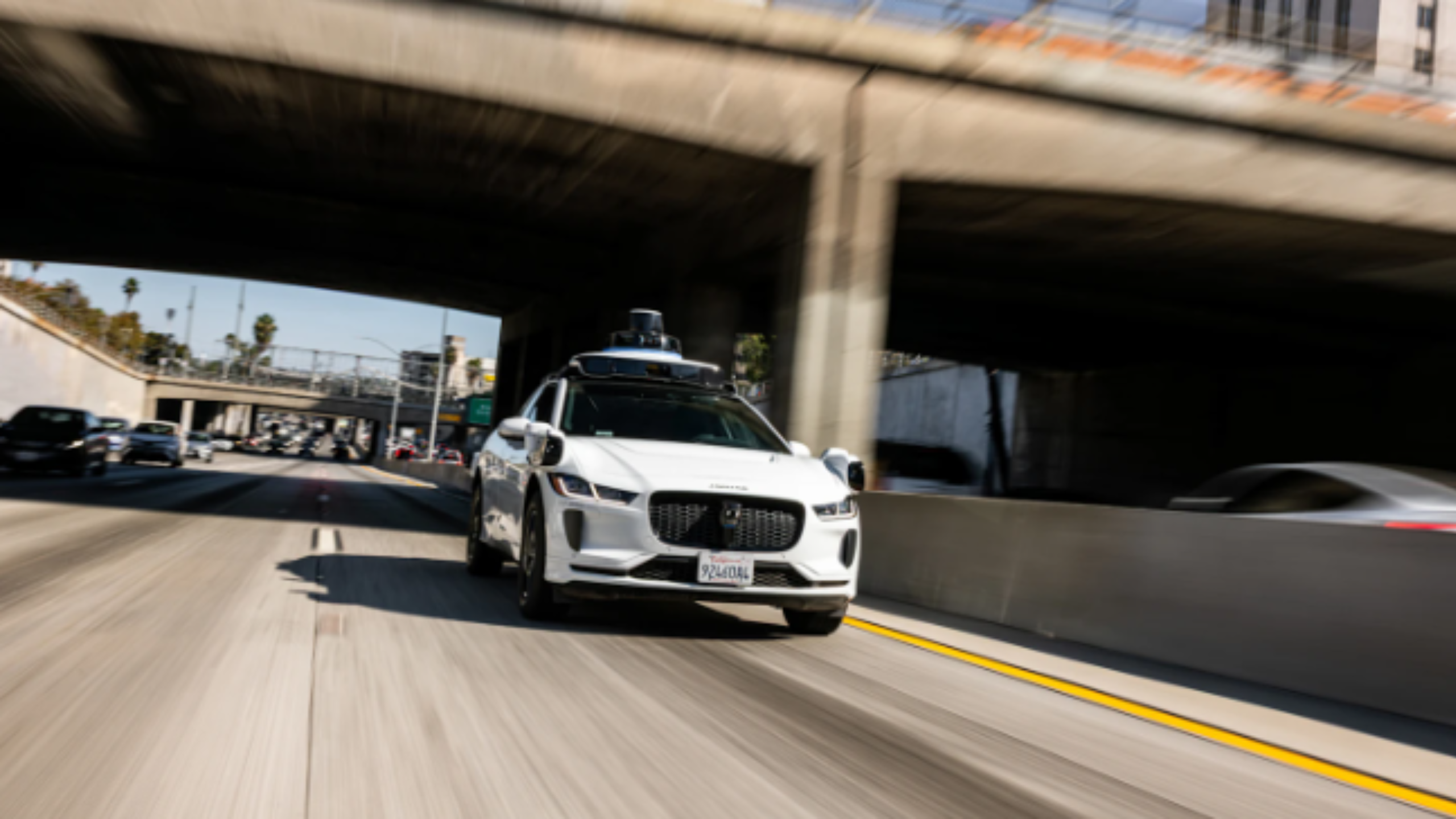Local Films Daring Escape as Waymo Self-Driving Car…