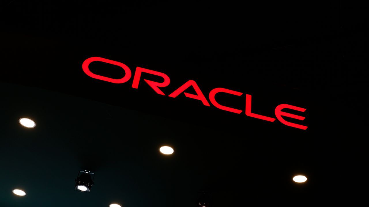 Shareholders sue Oracle over misleading statements…