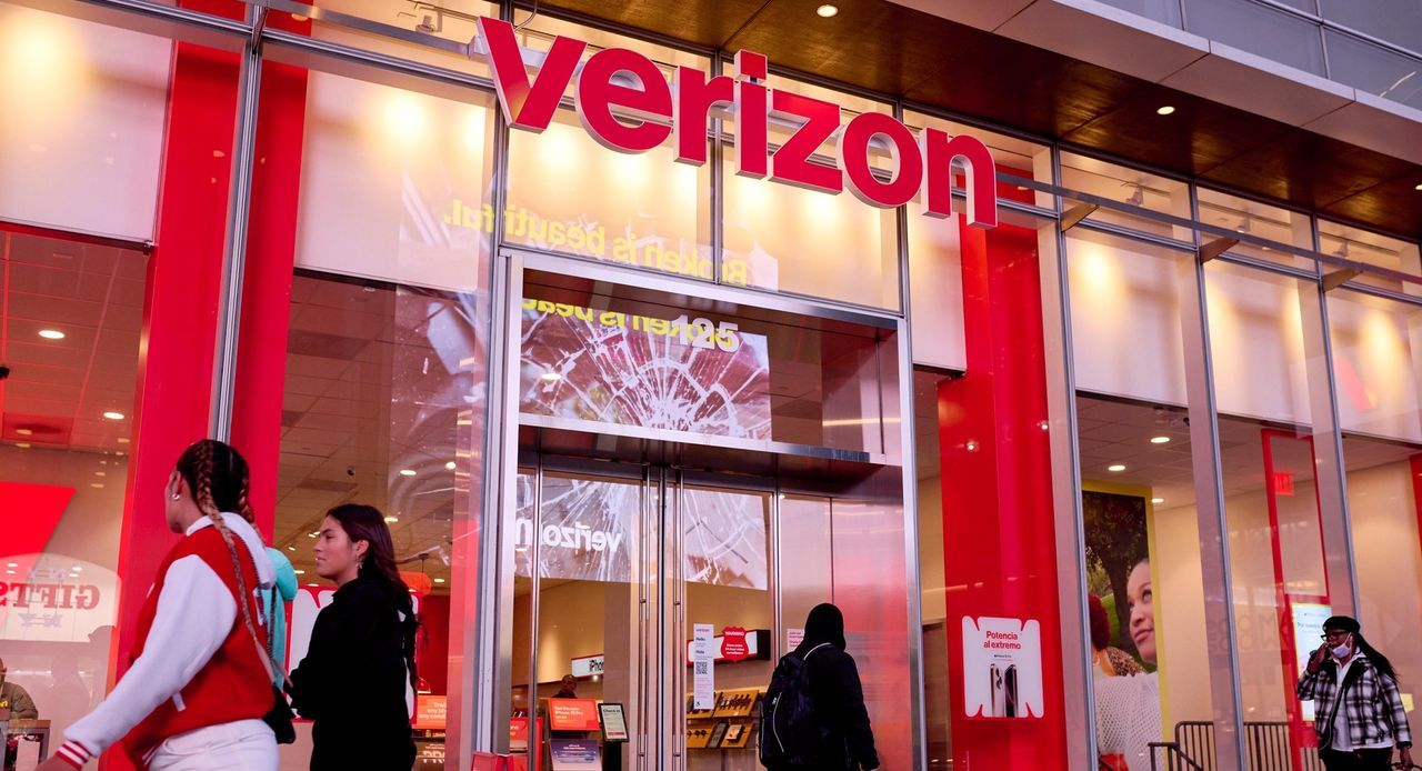 Verizon offering $20 credit to customers following…