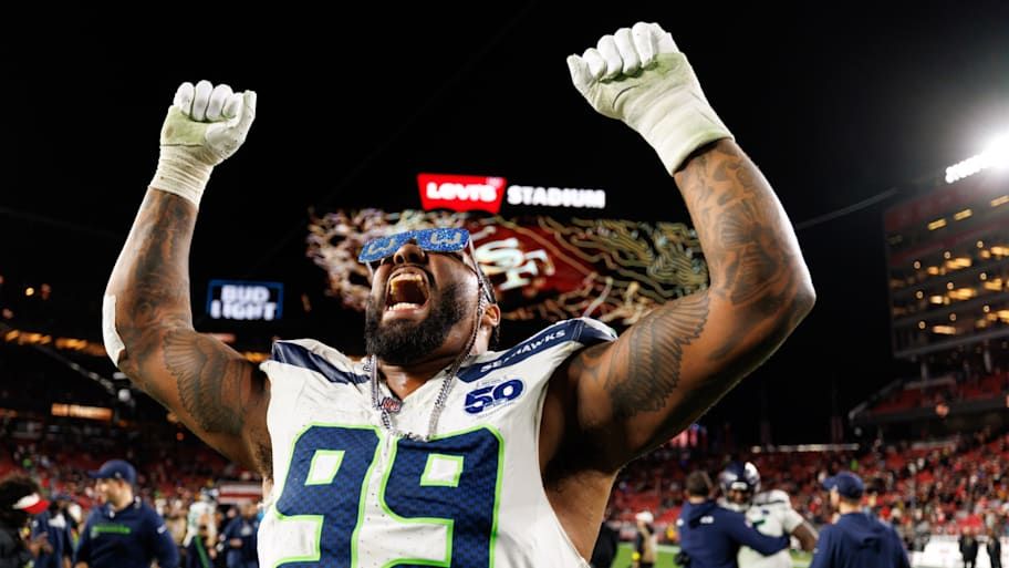 Sports Illustrated - Kyle Shanahan Showed 49ers Video…