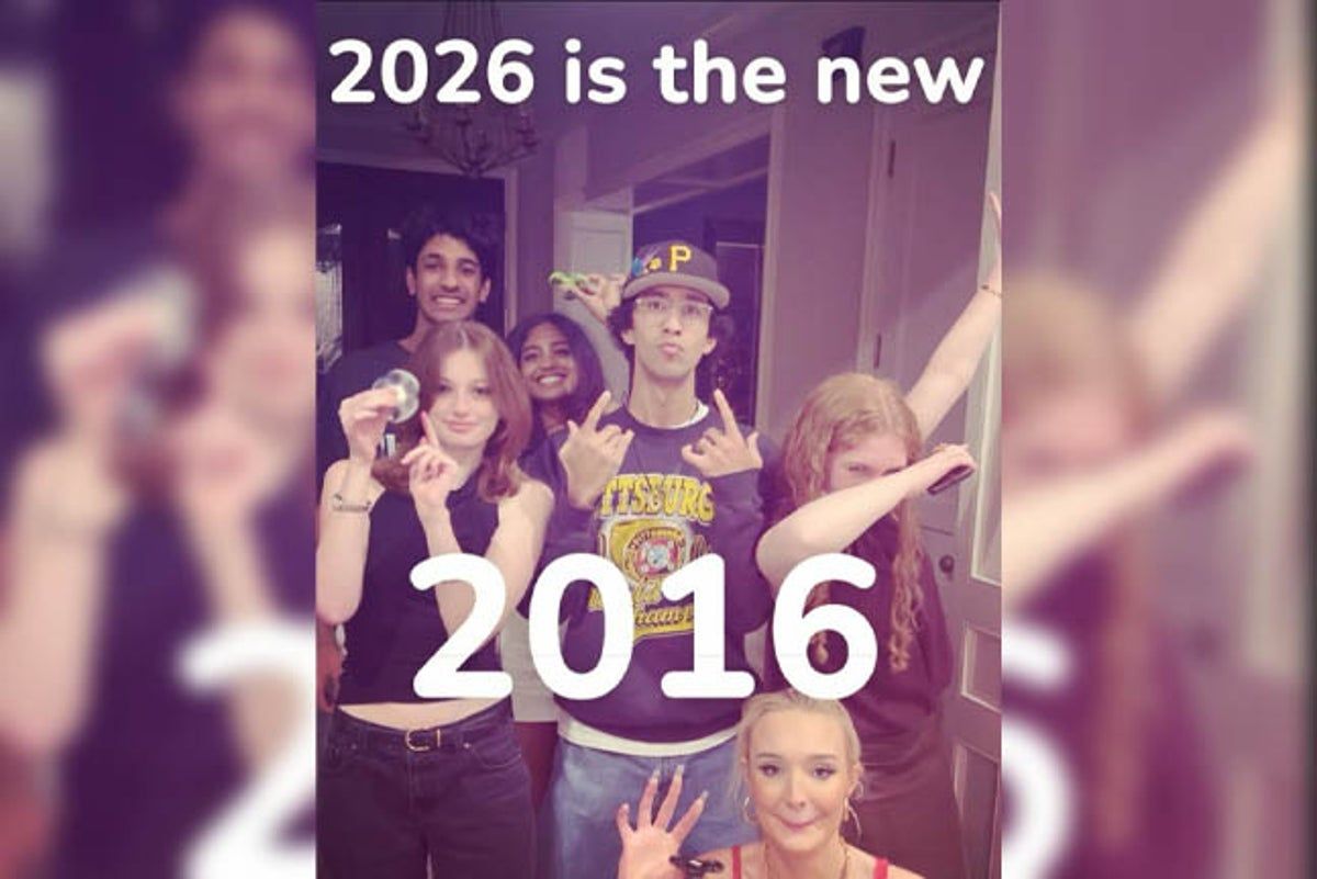 What is the 2016 trend? The nostalgic throwback posts…