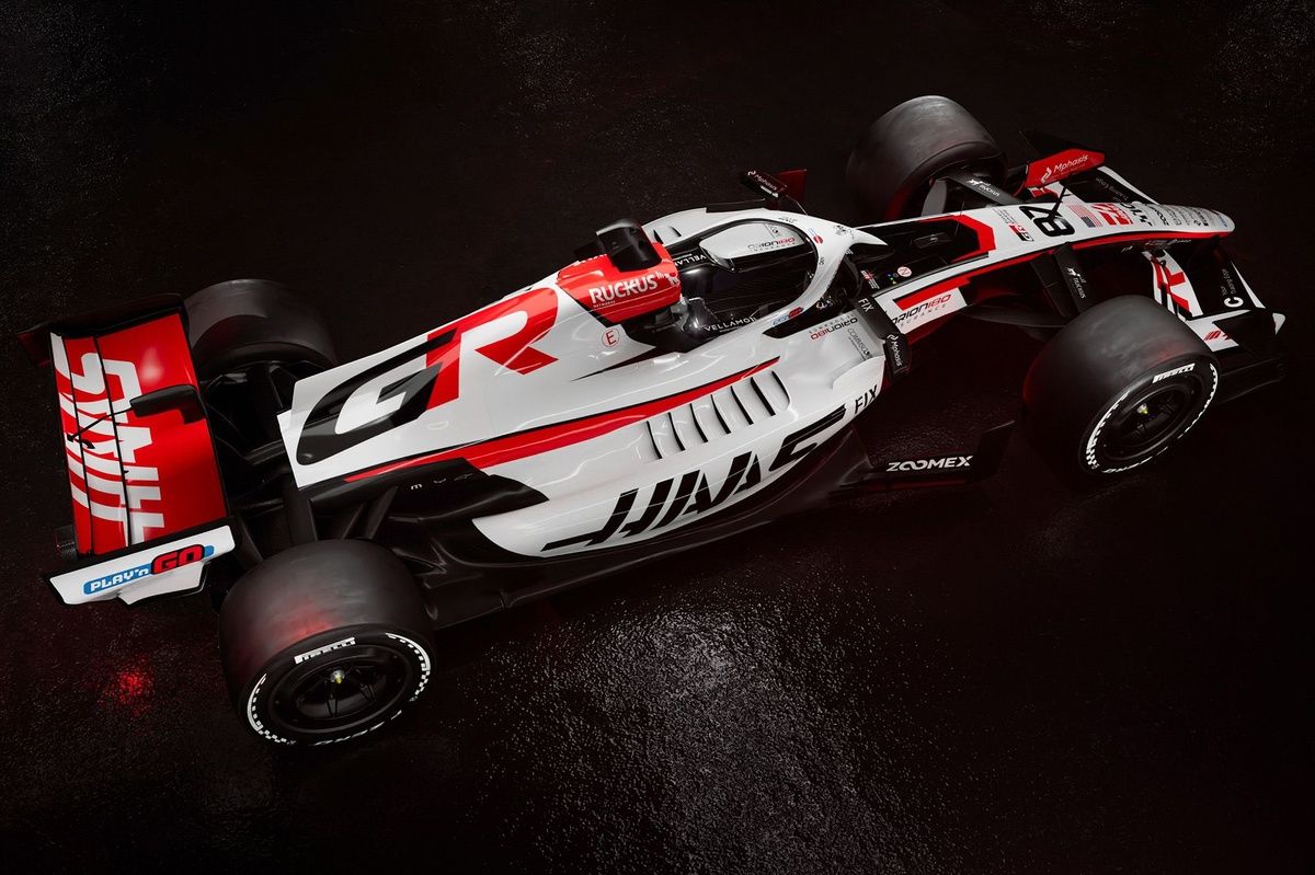 Haas F1 team's first Toyota livery divides fans as…
