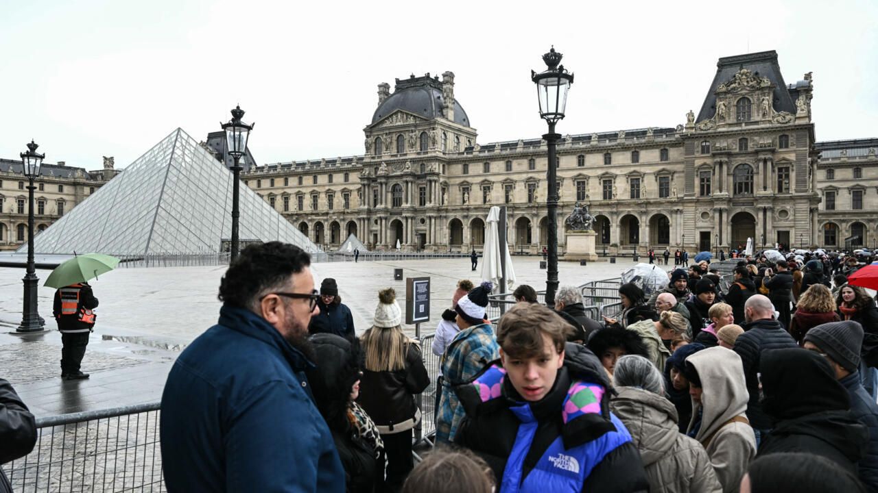 Strike shuts Paris's Louvre again as video of jewel…