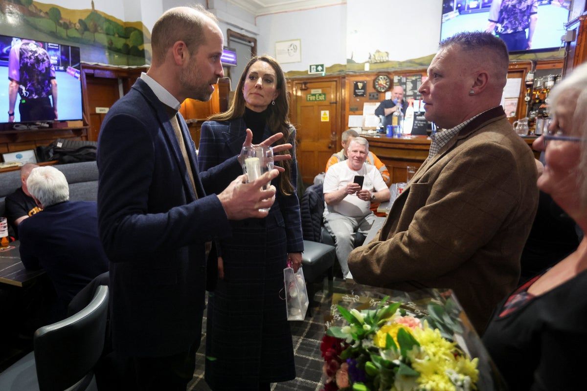 Prince William shares pint with pub landlord during…