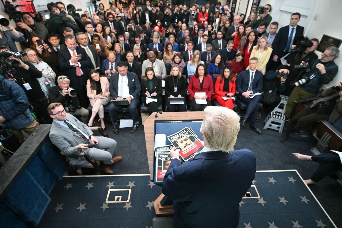 ‘I blame ourselves’: Trump faults own press team as he…