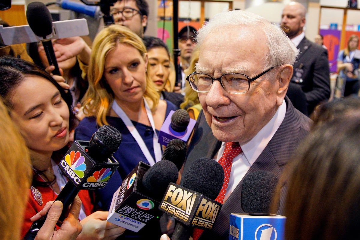 Warren Buffett's successor eyes selling off Berkshire…