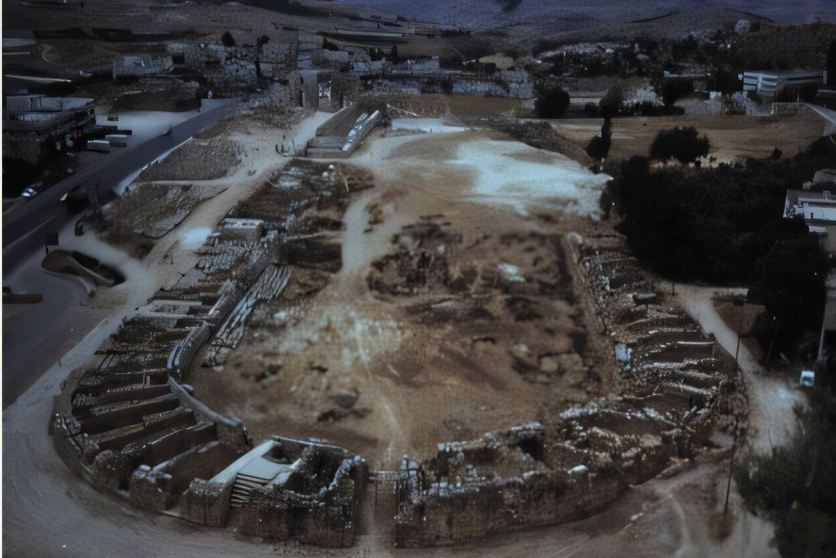 Human remains from ancient mass grave reveal how…