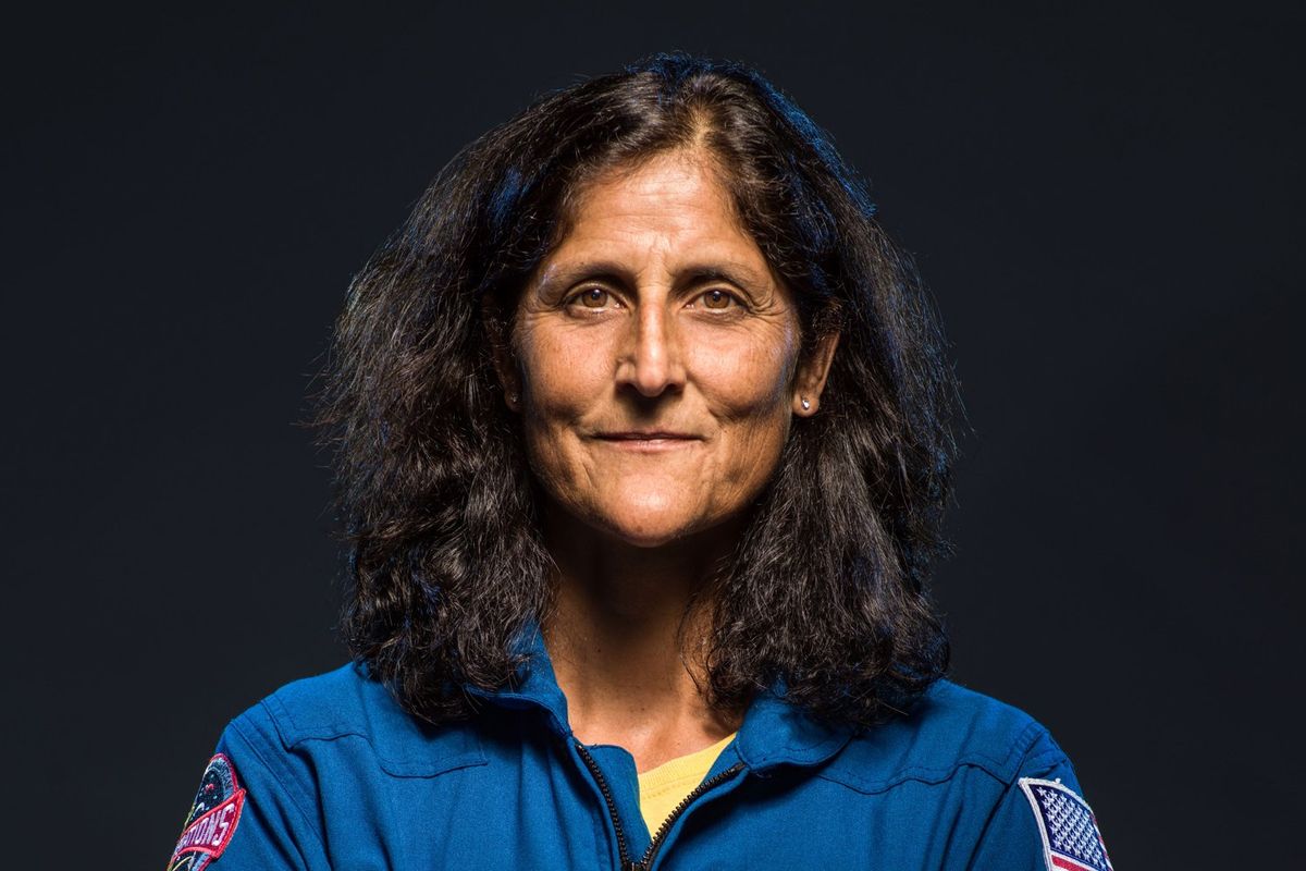 10 Photos of NASA Astronaut Suni Williams: Why the…