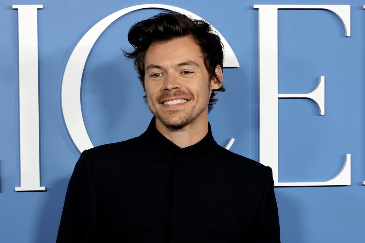 Harry Styles announces global tour dates with 30…