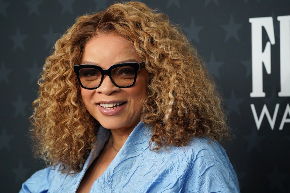 Ruth E. Carter makes Oscar history again with costume…