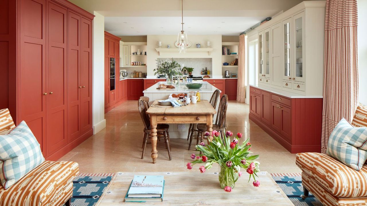 How to Recover Your Home From its Sad Beige Era – 4…