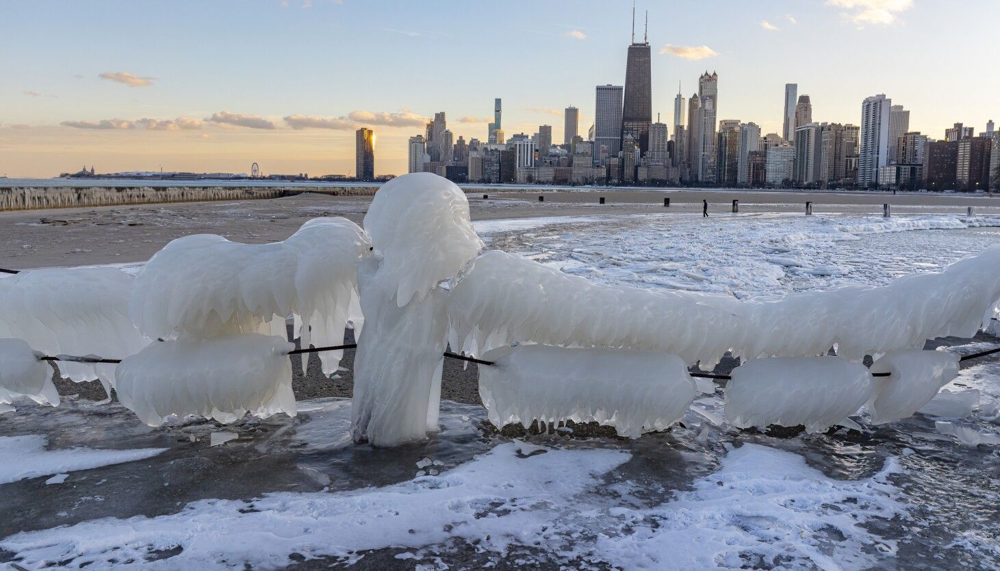 How to stay safe during extreme winter cold in Chicago