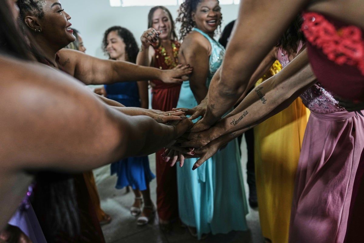 Singing contest in Rio prison provides creative outlet…