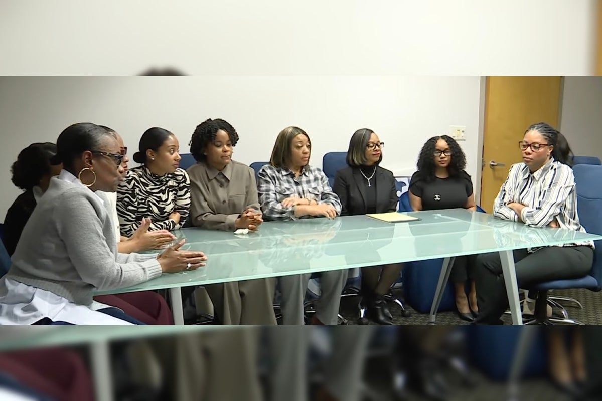 Nine women suing high-end steakhouse for $5M alleging…