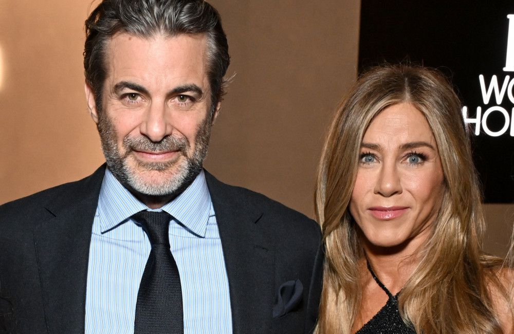 Jim Curtis reveals that Jennifer Aniston romance 'took…