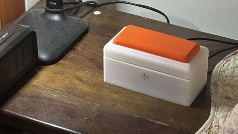 This screenless ‘Thought Catcher’ uses a Raspberry Pi…