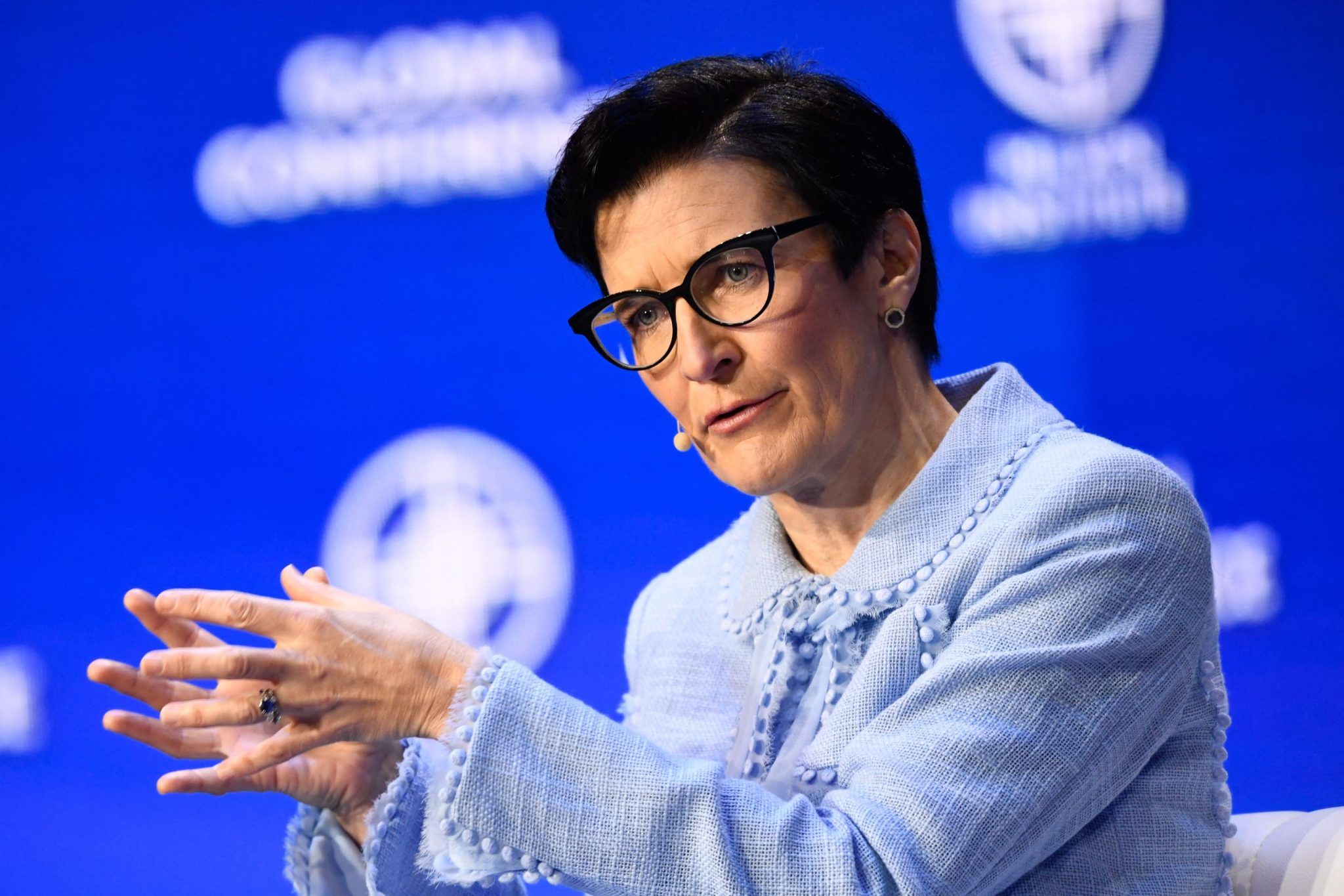 As Ai Wipes Out Desk Jobs Citigroup Ceo Jane Fraser