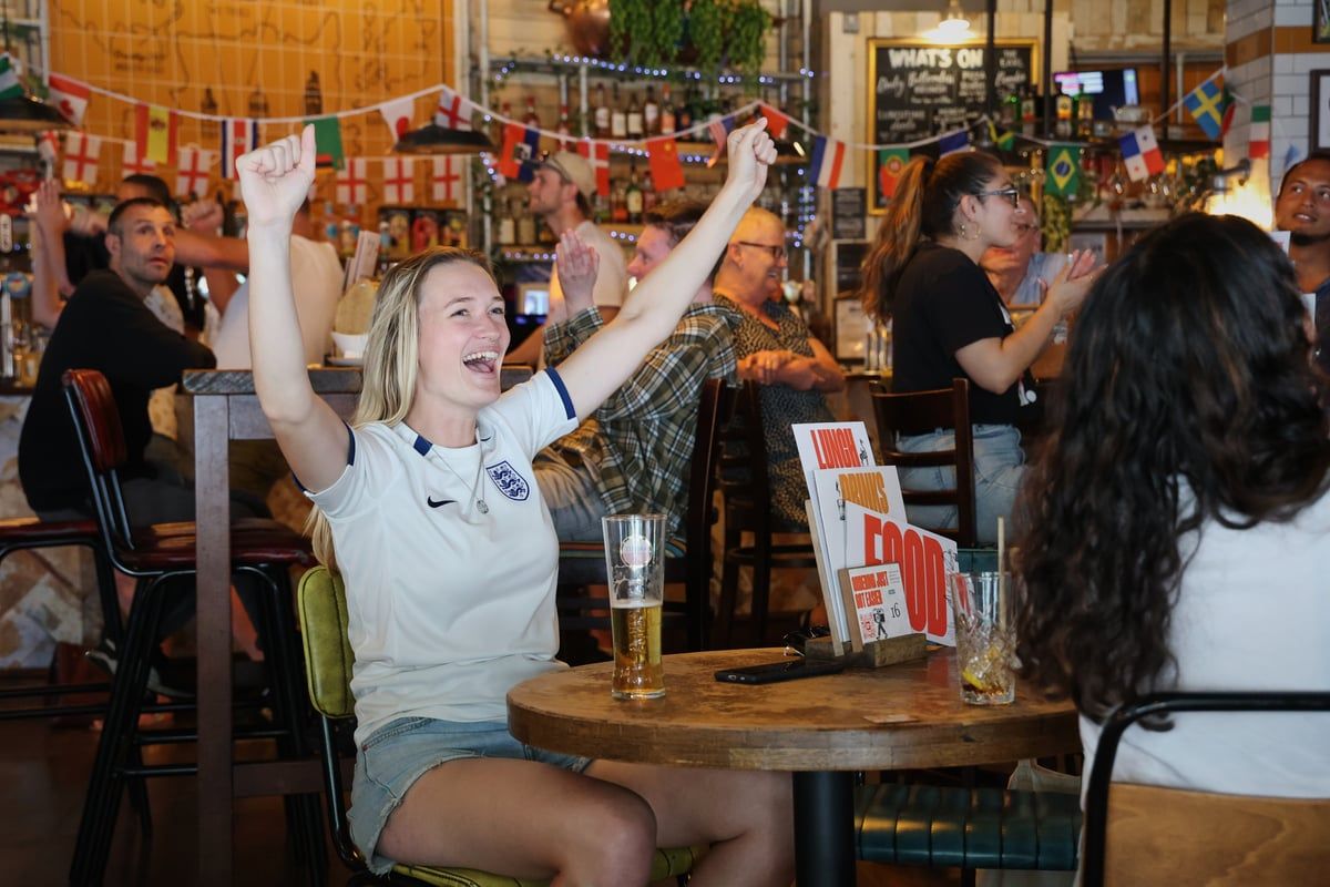 Pubs can stay open into early hours to show World Cup…