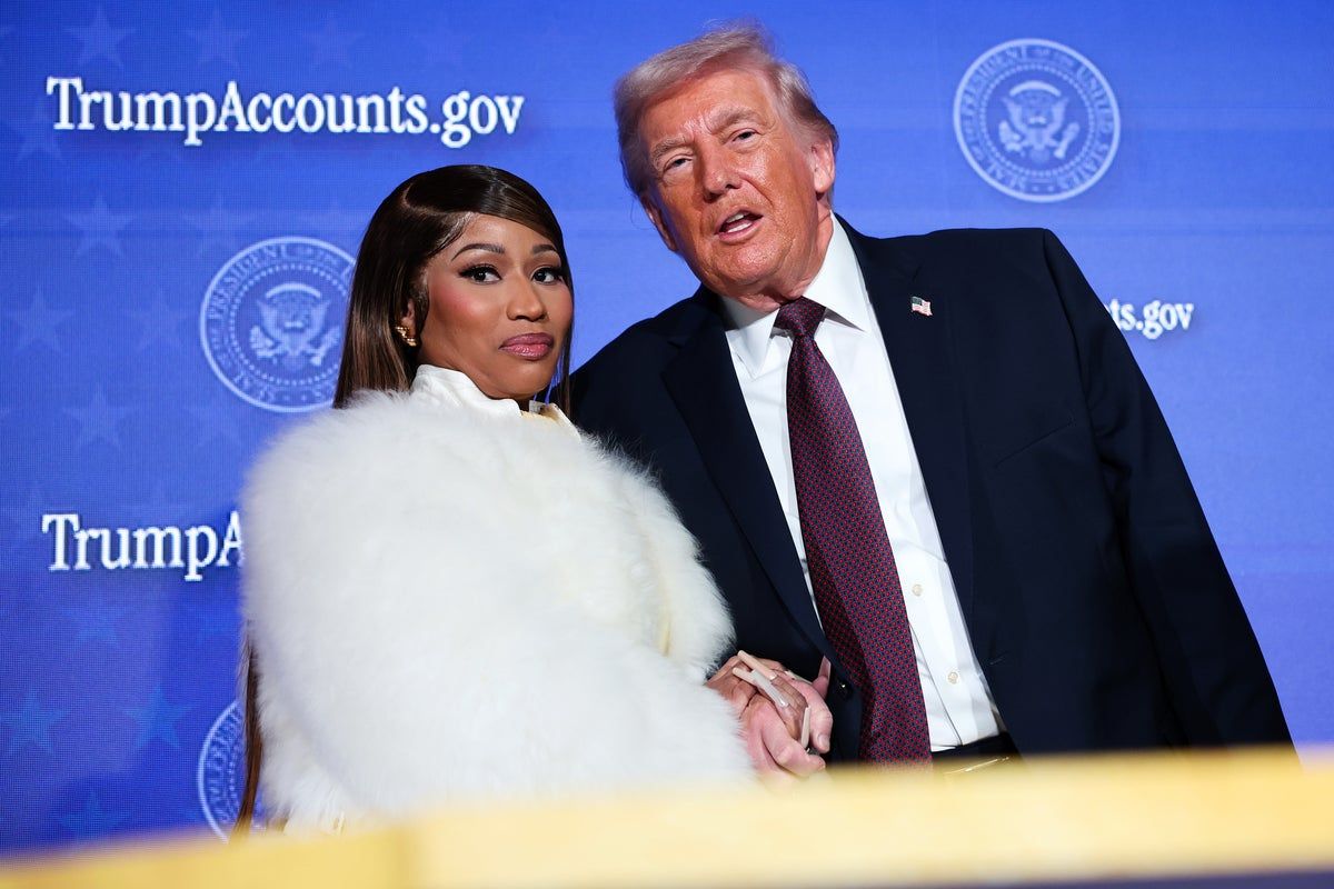 Trump brings out his ‘No. 1 fan’ Nicki Minaj and Kevin…