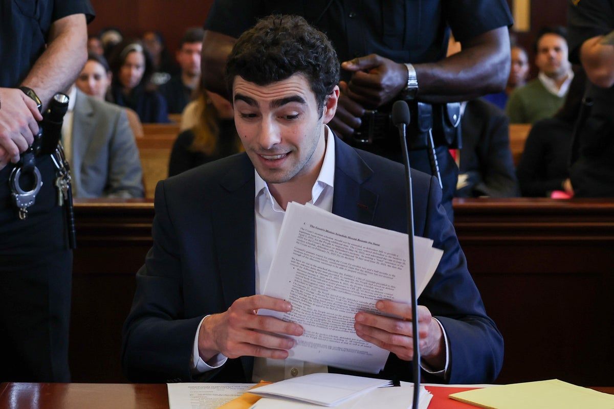 DA seeks July trial in Luigi Mangione’s state murder…