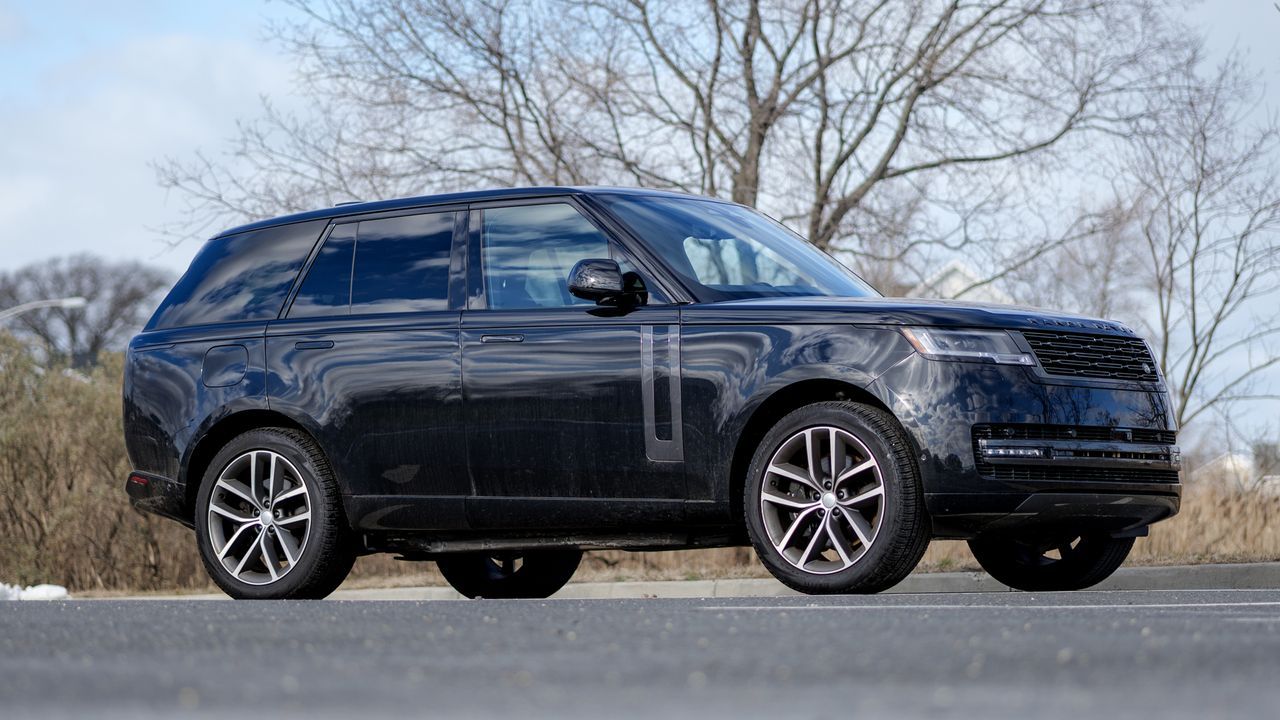 I drove the Range Rover L460 for a week — and it…