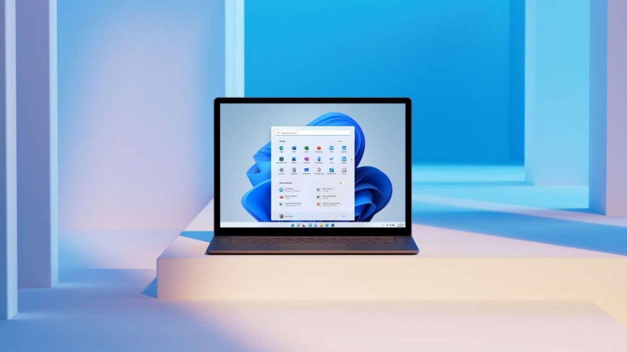 Microsoft says Windows 11 now has one billion users,…