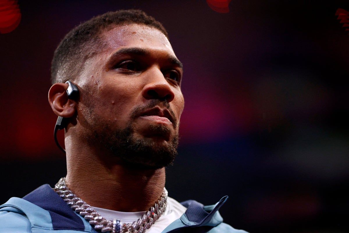 Anthony Joshua opens up on loss of friends in car…