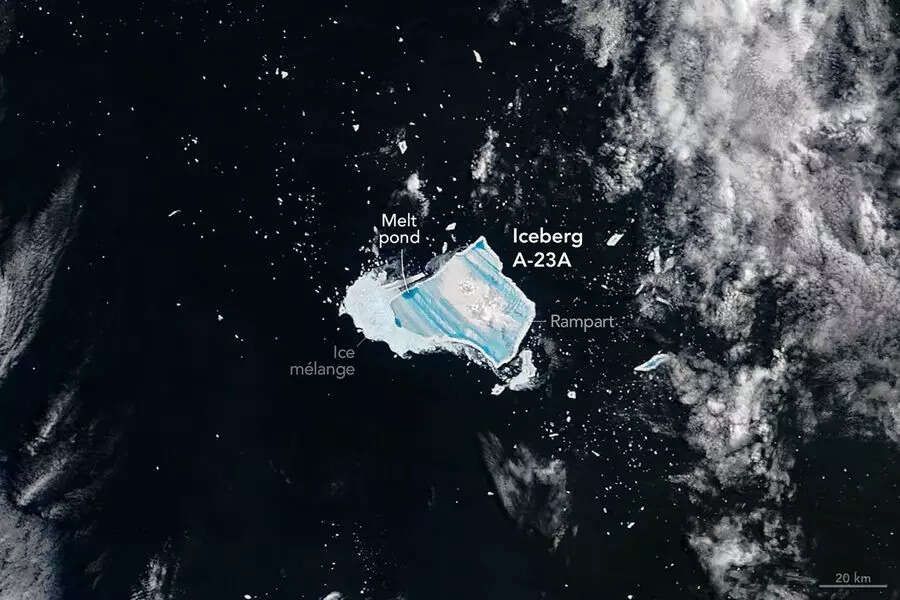NASA shows iceberg A-23A turns Blue: One of…