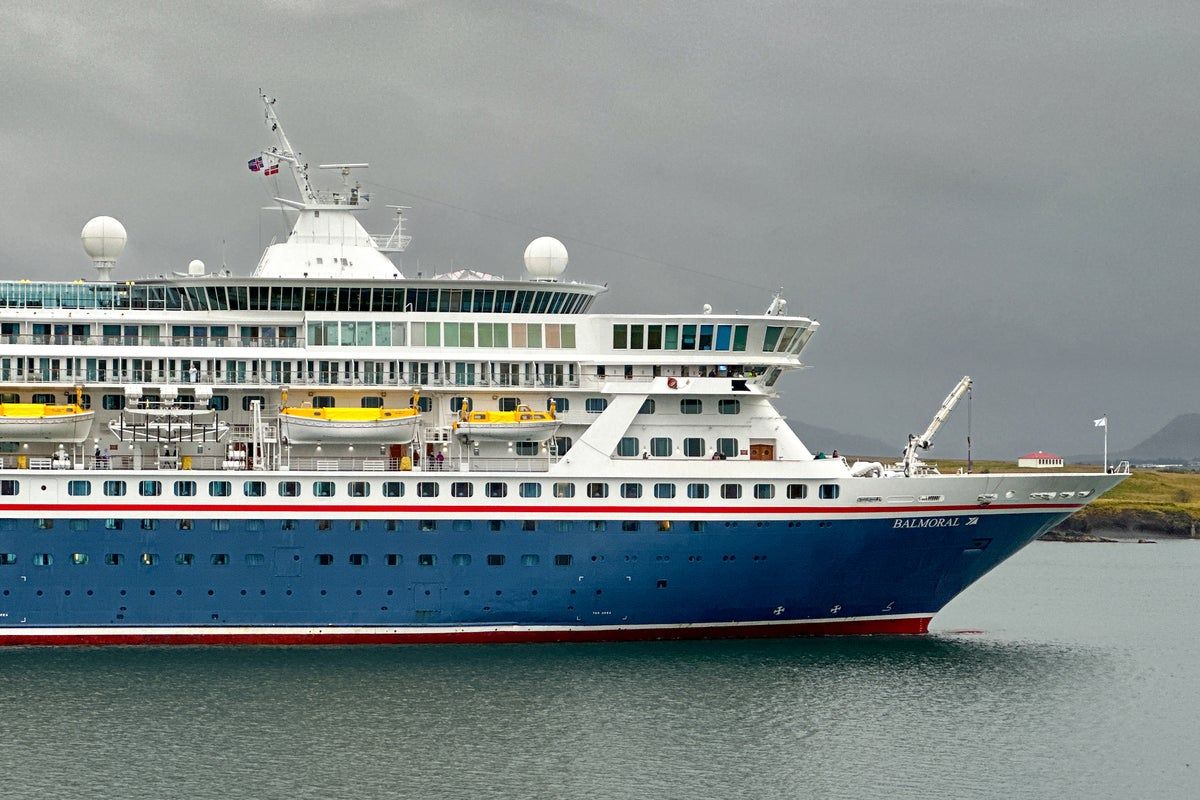 Outbreak on cruise ship leaves passengers sick with…