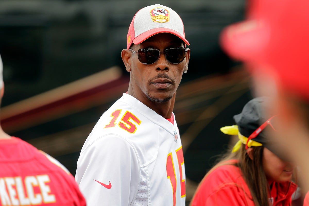 Patrick Mahomes' father arrested after authorities say…