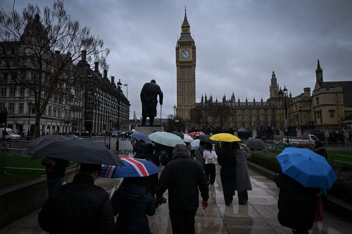 London faces grim weather forecast with rain likely to…