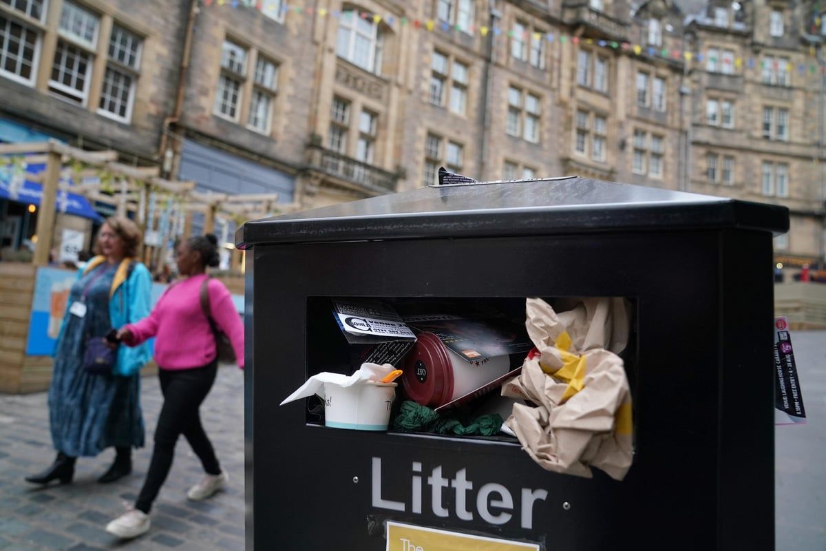 Fact check: Sheffield bins, fake picture of Nigel…