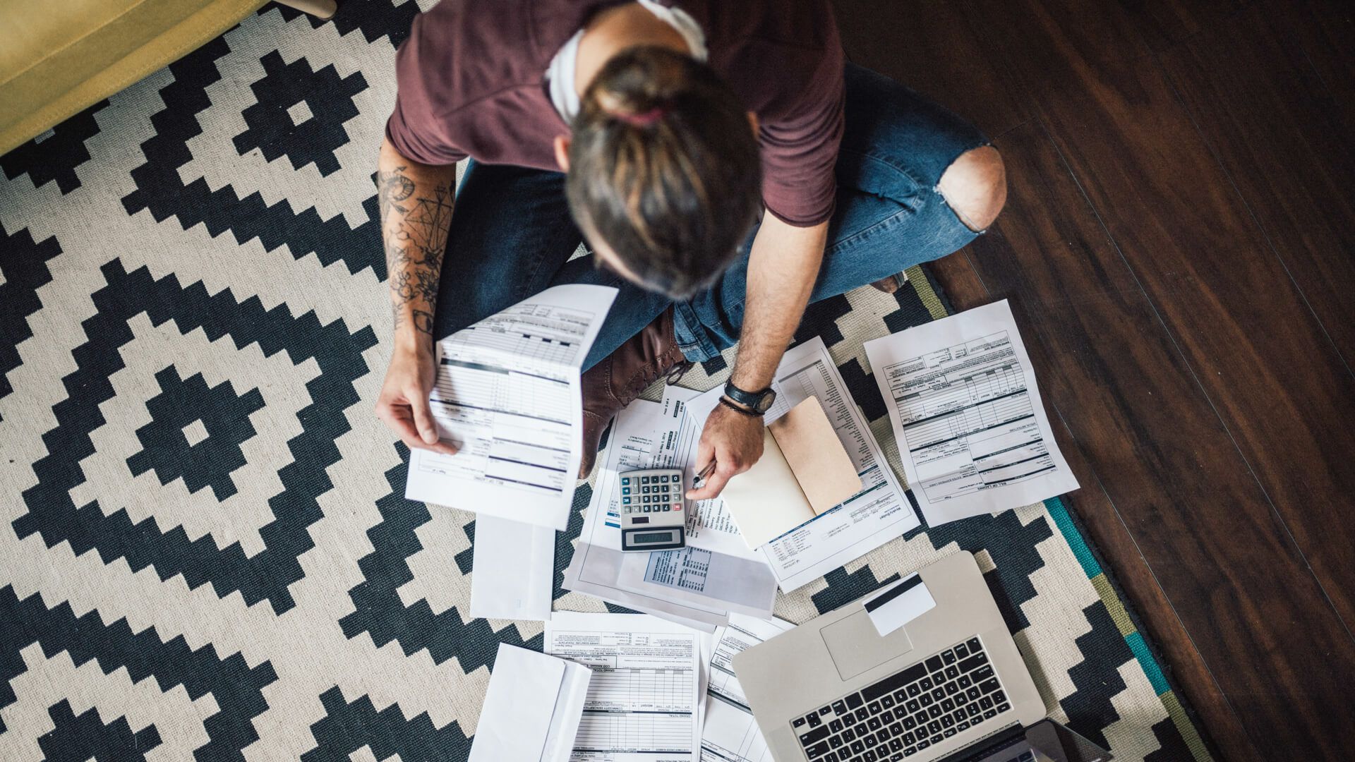 I’m a Tax Professional: 5 Reasons People File Their…