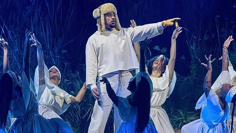 The Spanish Super Bowl: Bad Bunny, language and…