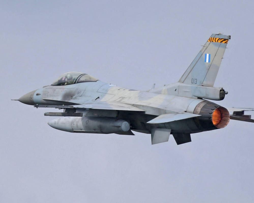 ‘Wake-up call’ for Greece as air force officer accused…