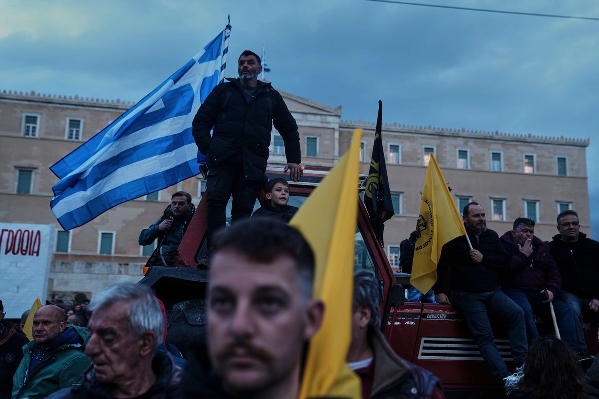 Angry Greek farmers converge on parliament with…